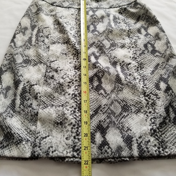 New York & Company | Skirts | New York And Company Pencil Skirt Animal ...